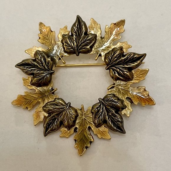 Kenneth Cole New York | Jewelry | Kc Maple Leaf Wreath Brooch Pin ...